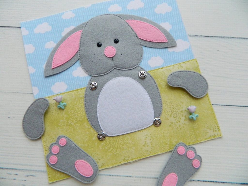 Make the Perfect Quiet Book - Sew Much Moore