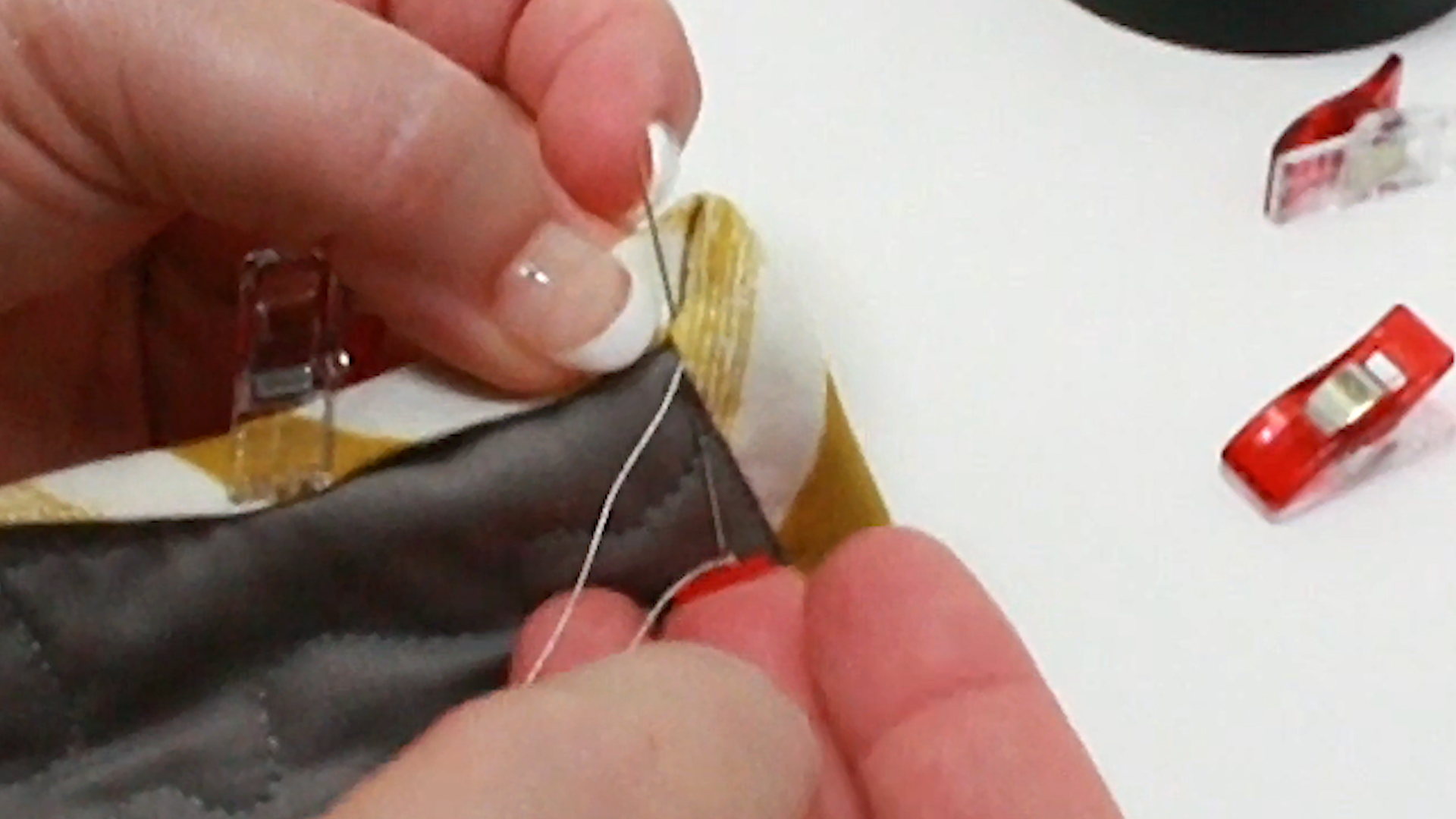 Hand Binding a Quilt - Sew Much Moore