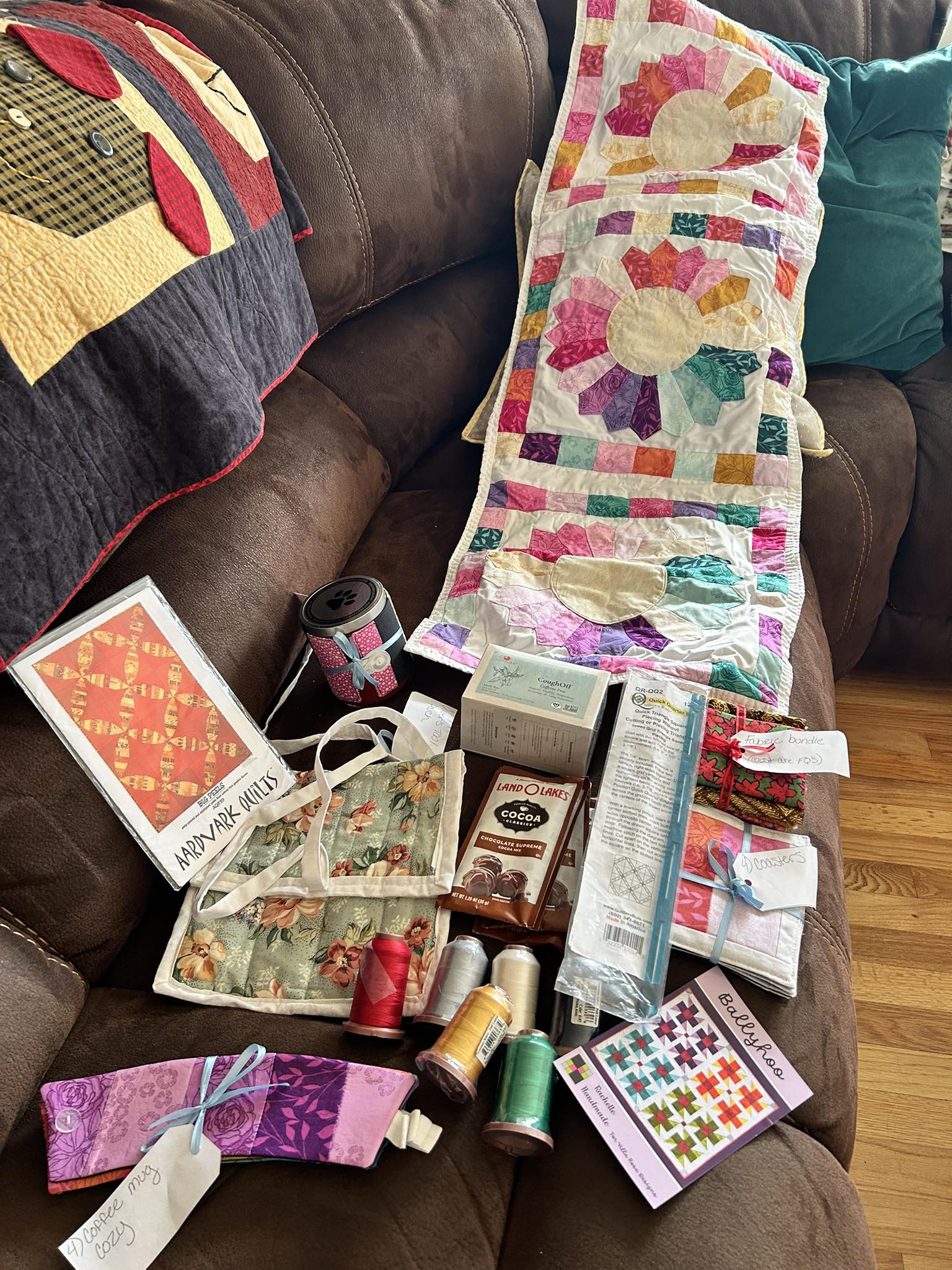 Table Runner Swap Recap - Sew Much Moore