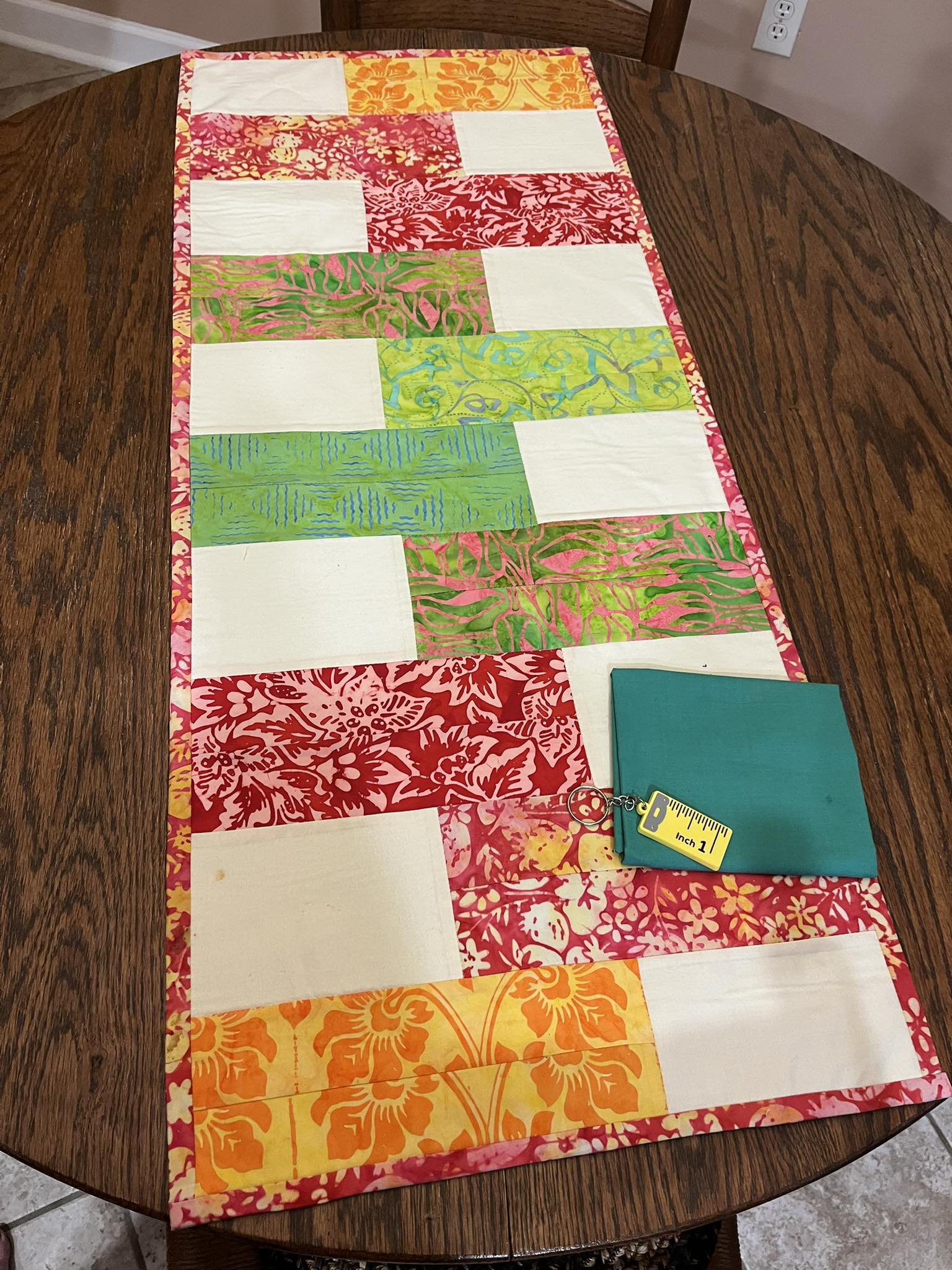 Table Runner Swap Recap - Sew Much Moore